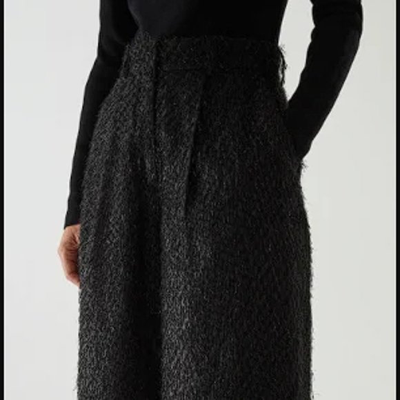 COS | Shorts | Cos Womens Tailored Feathered Shorts Size 6 Black | Poshmark